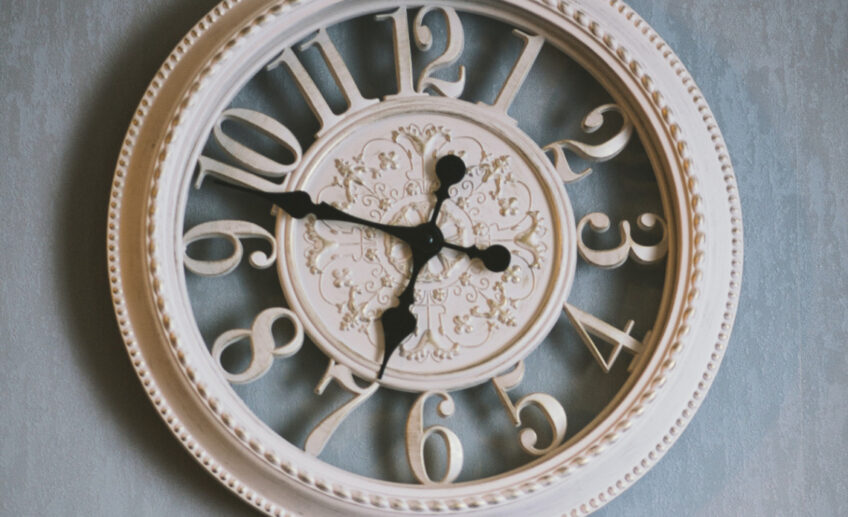 Heure miroir 17h17 : la signification de l'heure miroir 17:17