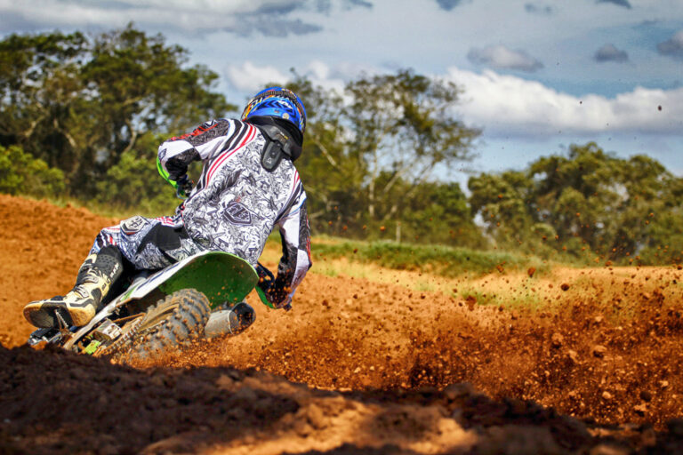 Les astuces pour vendre un terrain de moto-cross rapidement